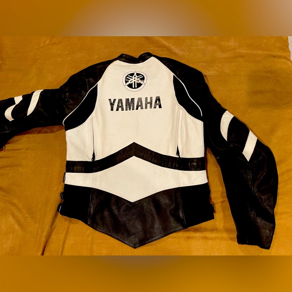 Yamaha | Other | Yamaha Leather Motorcycle Jacket W Spine Protection Sz ...